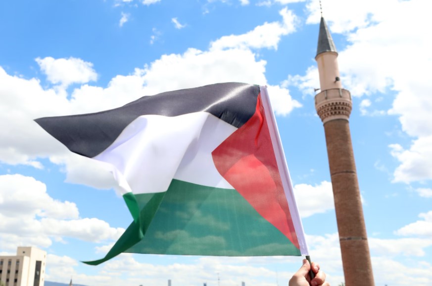 Ljudi iz BiH spremaju humanitarnu pomoć za Pojas Gaze - Radio Kakanj